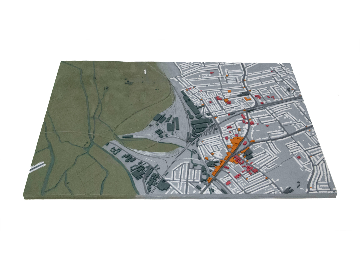Your legacy build: Queen Elizabeth Olympic Park through model making ...
